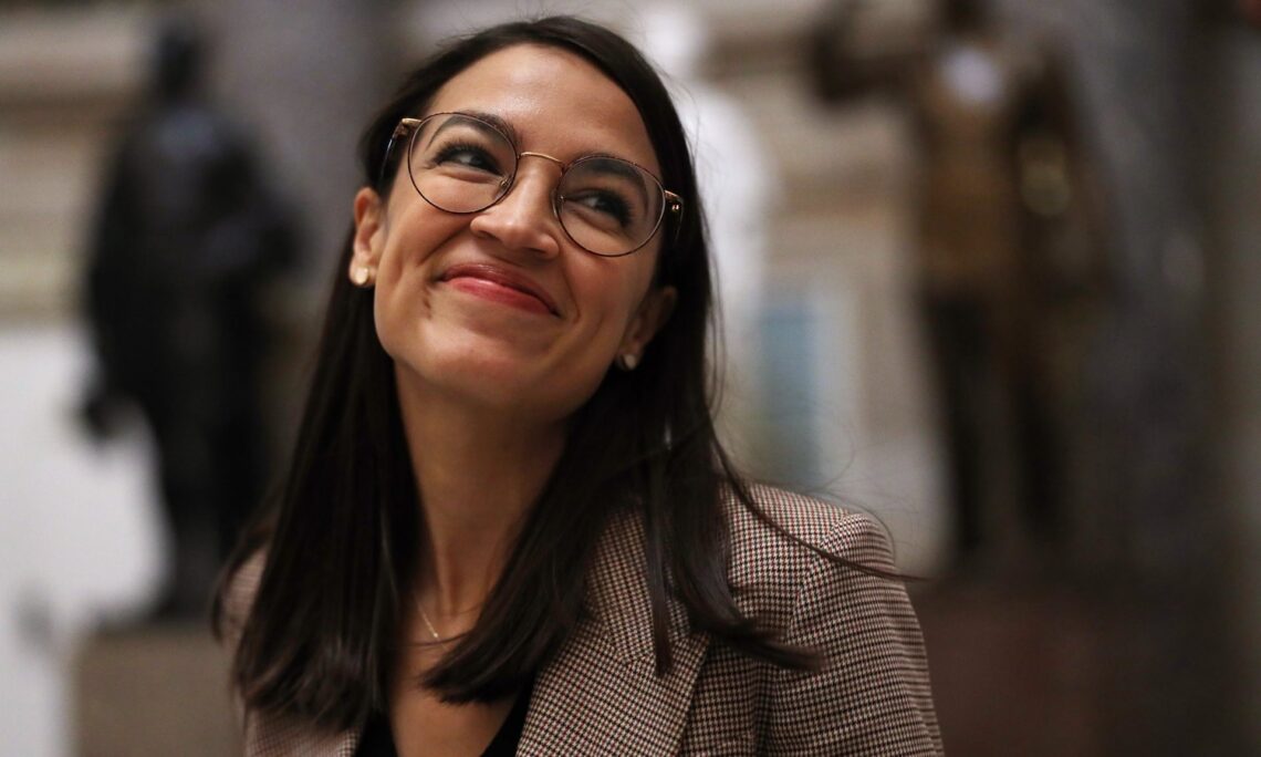 AOC creates Twitch history, in an effort to mobilize young voters ...